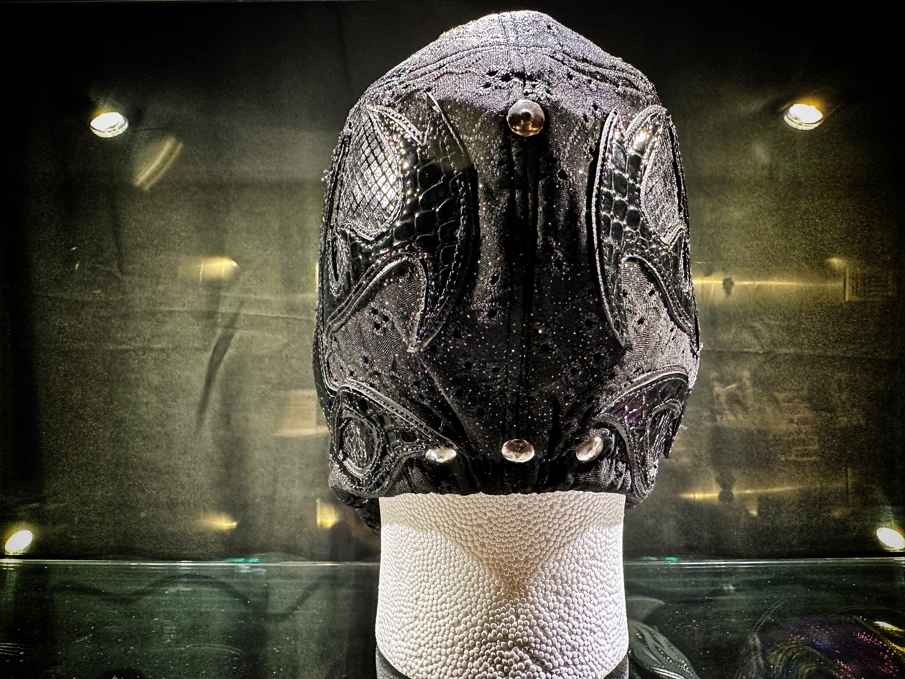 Official Lucha Masks and Match Worn Gear – Republic of Lucha